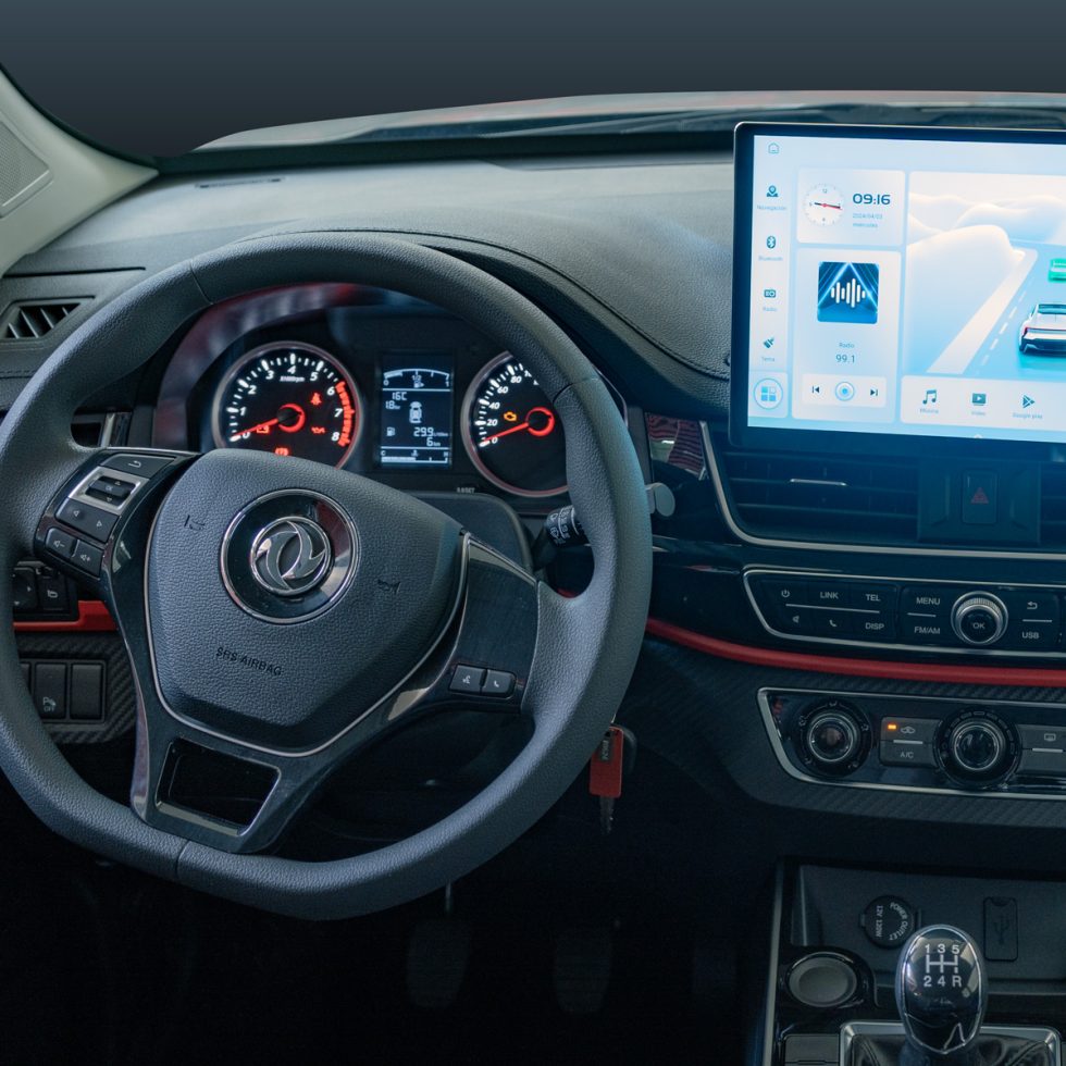 Descubre el Dongfeng NEW SX6: SUV Espacioso de 7 Pasajeros